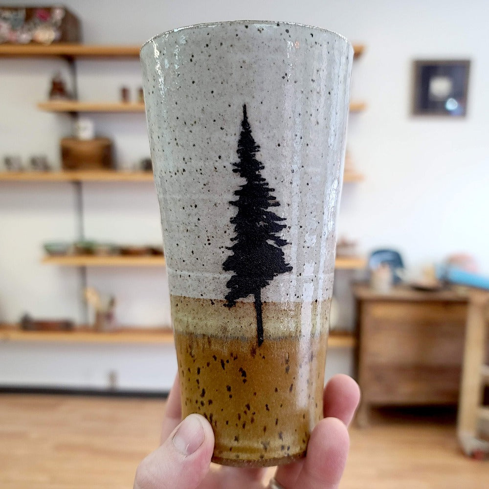 Lone Tree Pint – Red Bison Studio